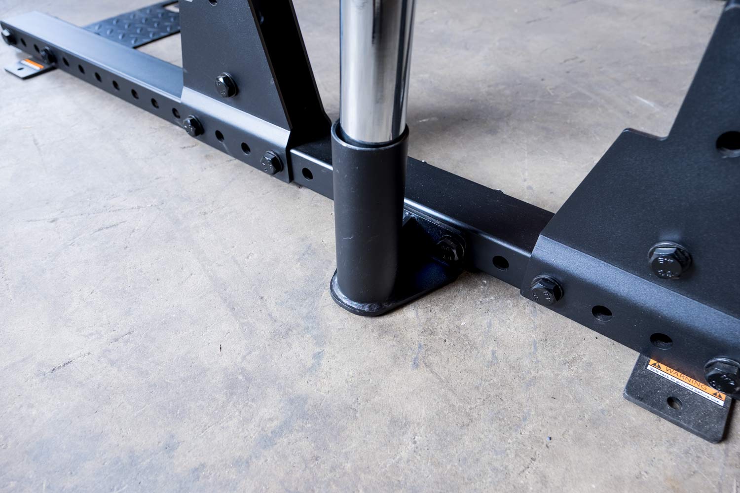 Base Mount Bar Holder – RUGGED Strength & Fitness